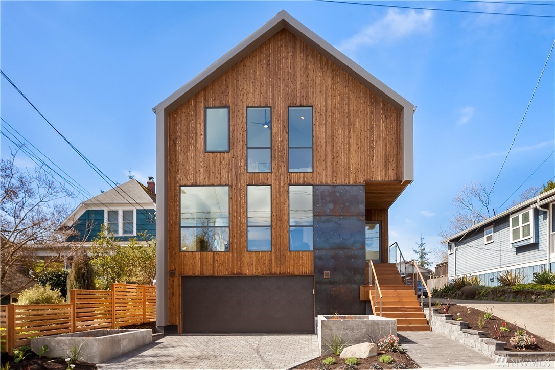 Futuristic farmhouse for sale in Fremont