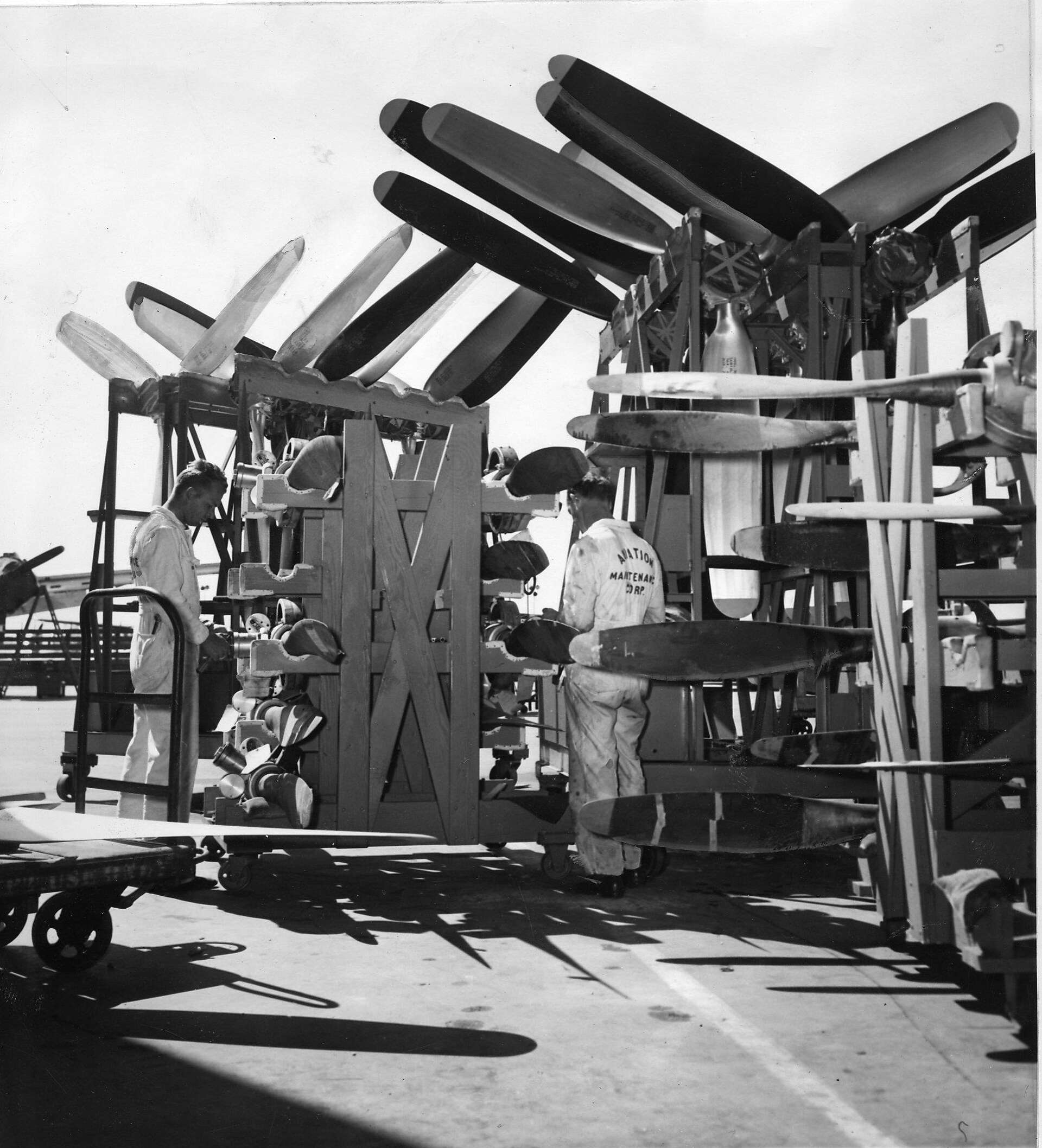 $100 for a jeep? World War II surplus frenzy hits Bay Area