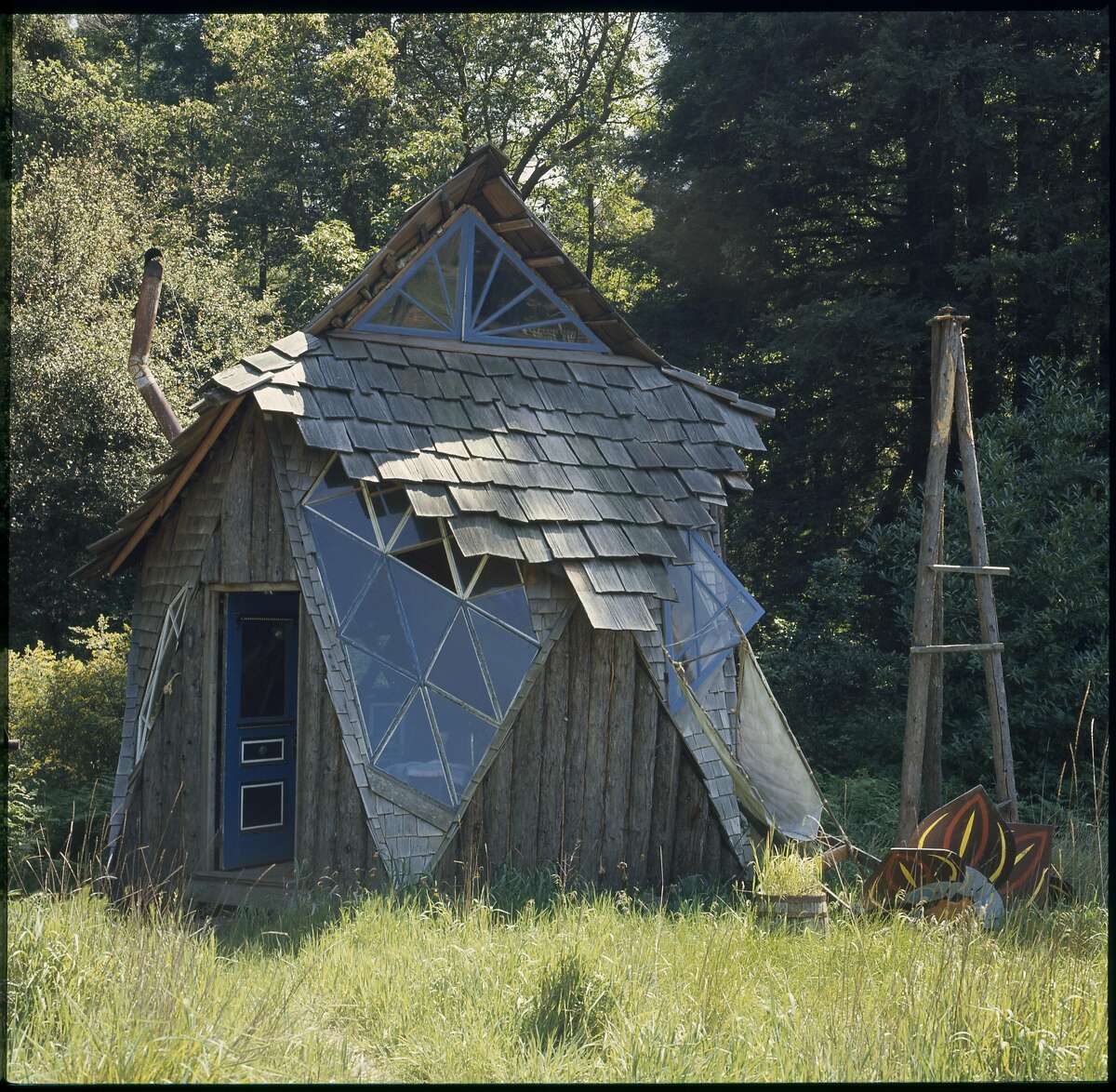 Groove on hippie vibe at BAM, de Young Summer of Love exhibits