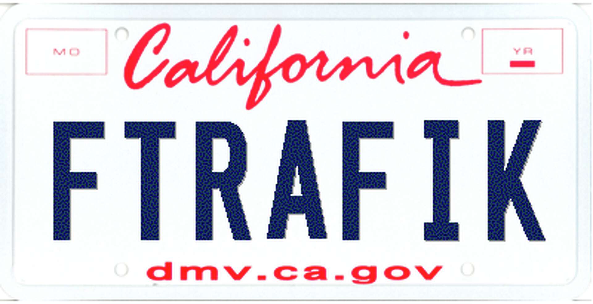 California Driver's License: A new look and procedure