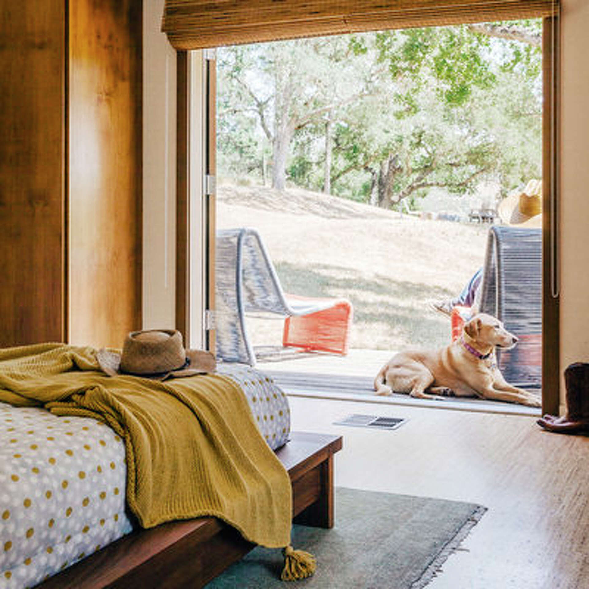 Get inspired by an eco-friendly prefab ranch house