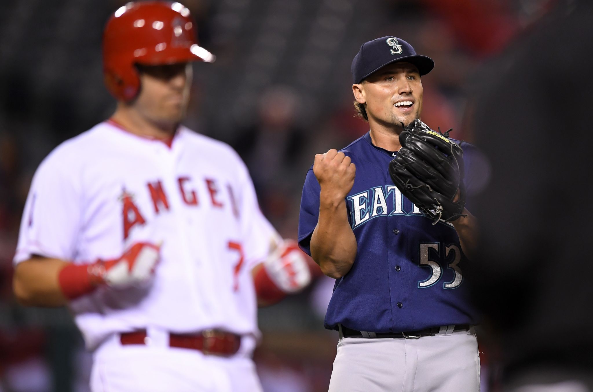 Here's how much the 2017 Mariners get paid