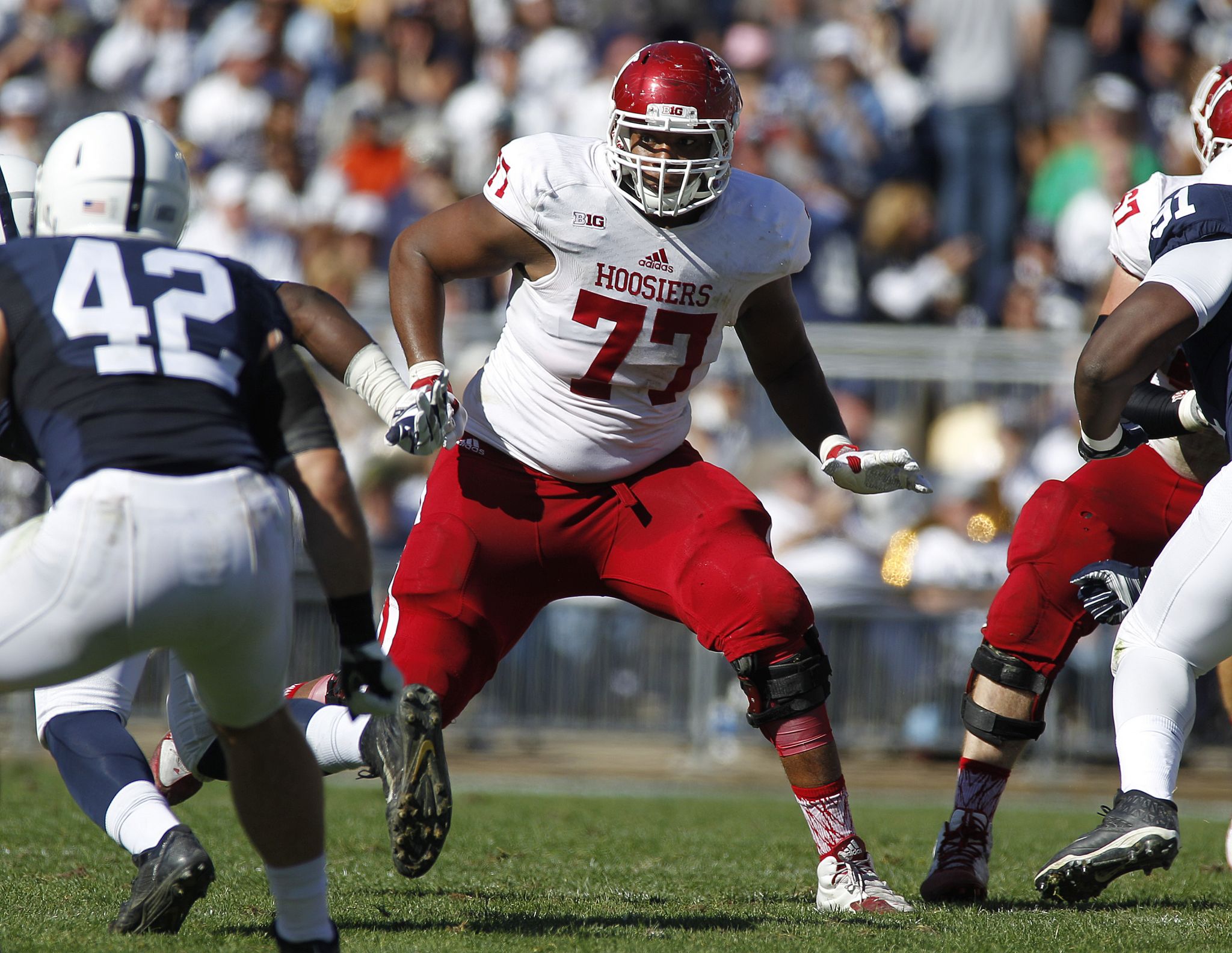 Texans work out Indiana tackle Dimitric Camiel