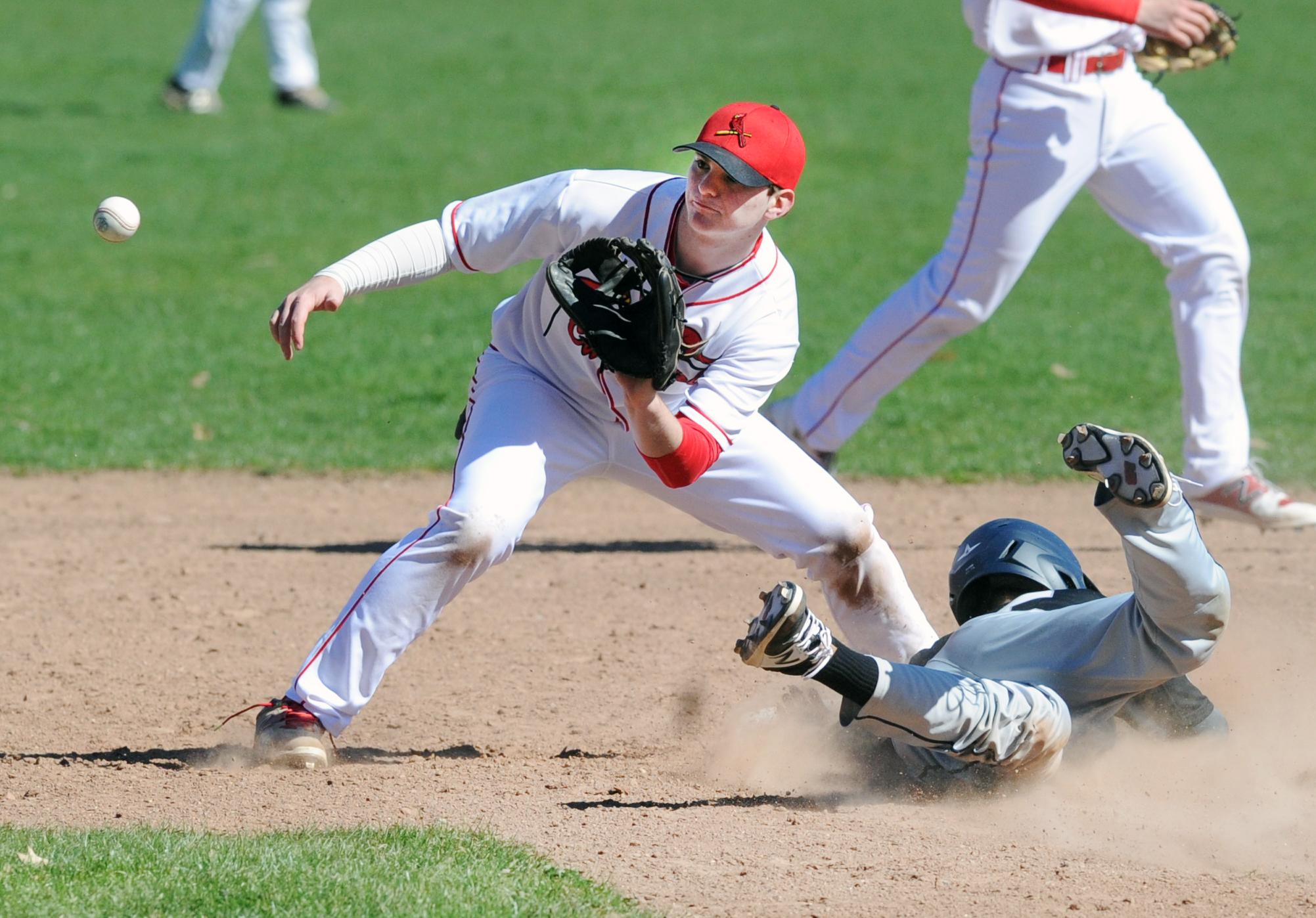 Greenwich baseball team falls to Xavier