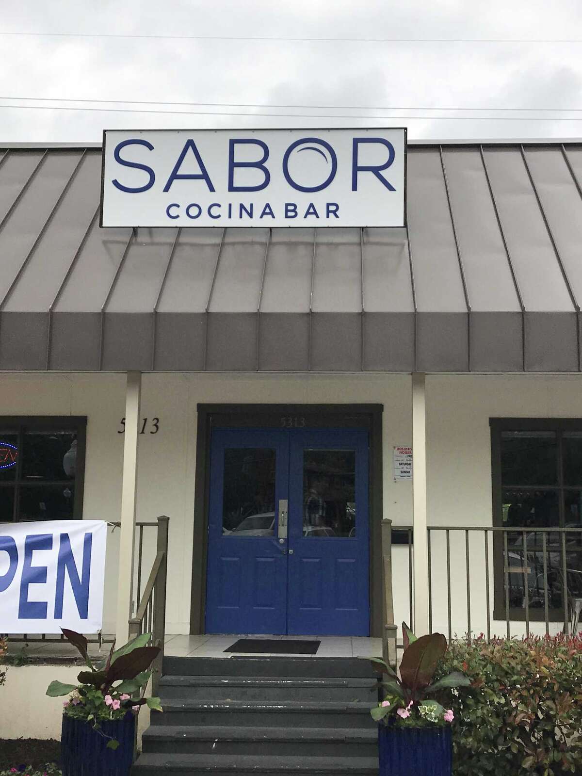 Review: Sabor Cocina Bar shines with desserts, but entrees need polish