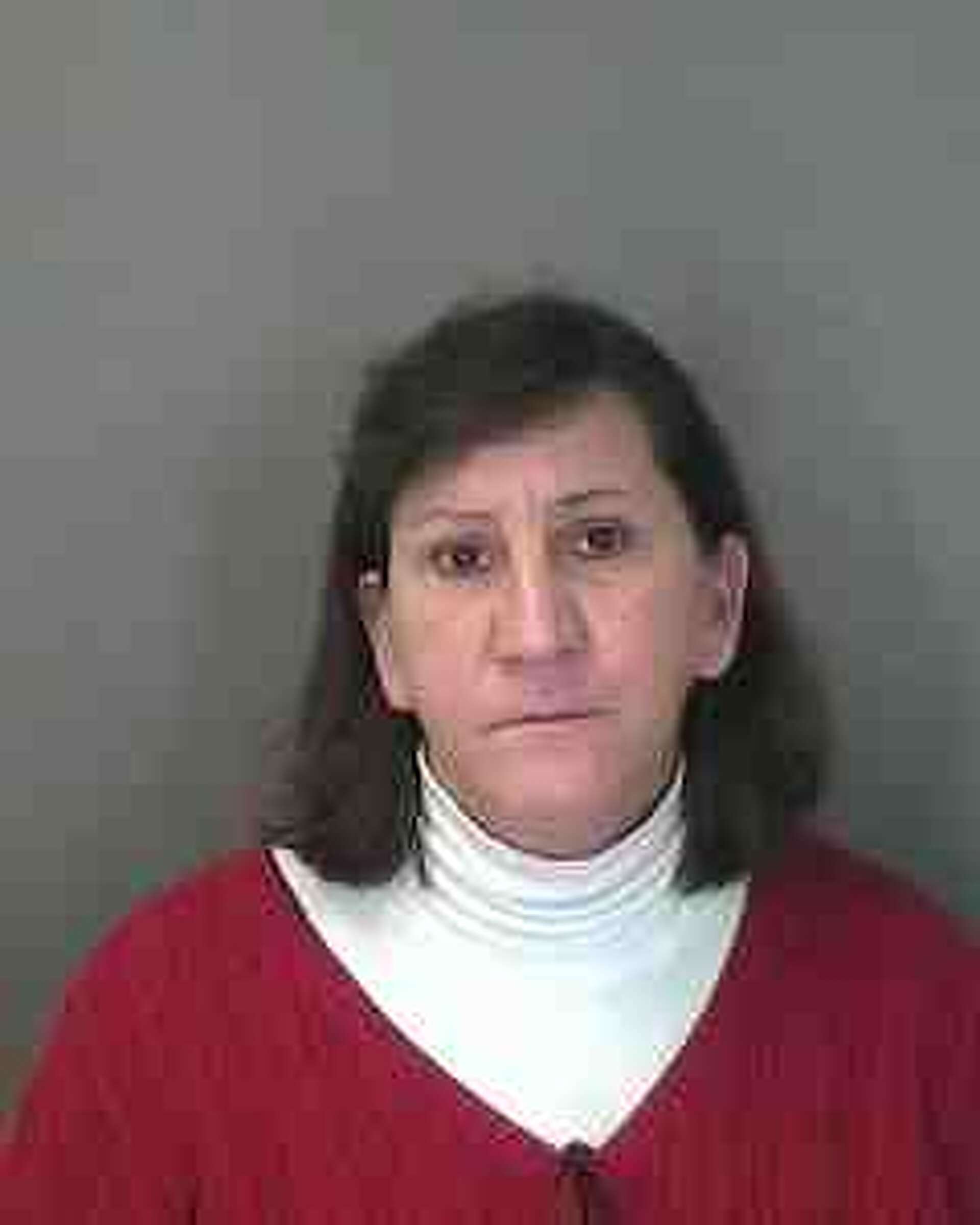 Sheriff: Glens Falls woman sold drugs