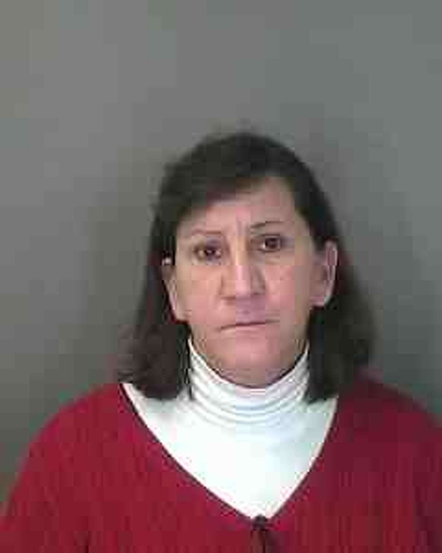 Sheriff: Glens Falls woman sold drugs