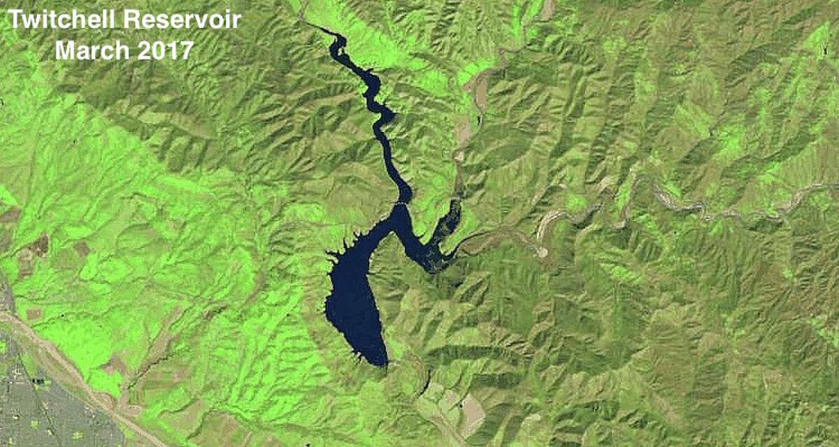 See California reservoirs fill up in these before-and-after images