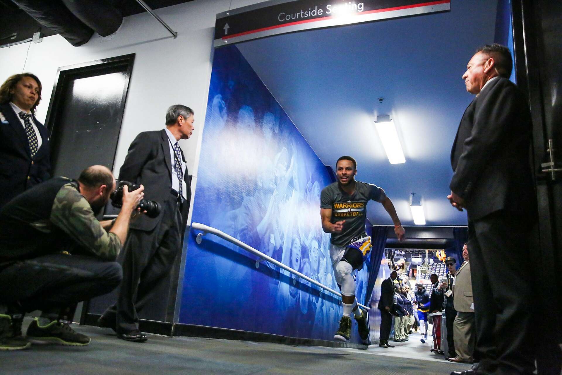 All of Steph Curry's quirky habits, mannerisms and rituals (including ...