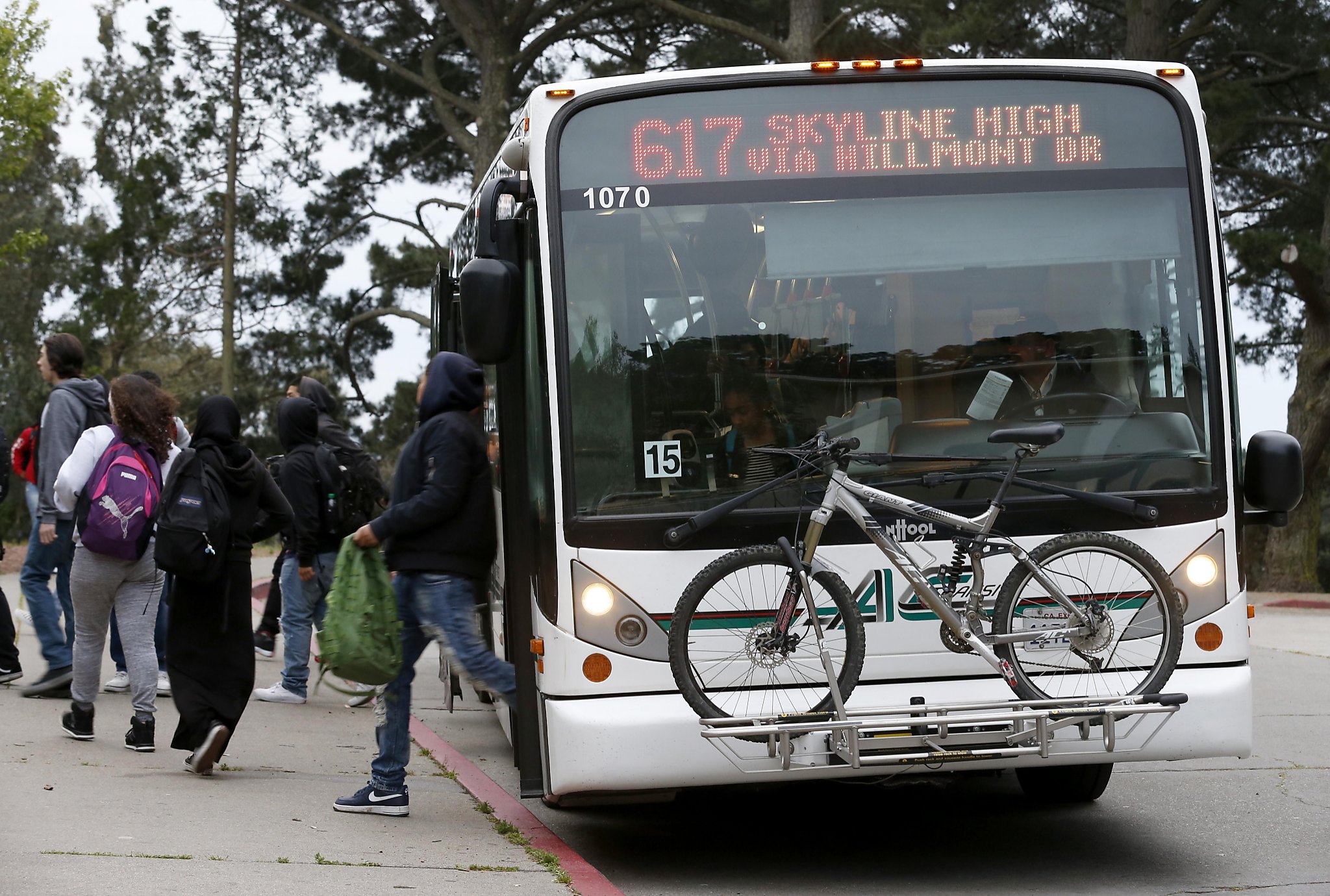 Price for extension of AC Transit service to Oakland hills schools: $1 ...
