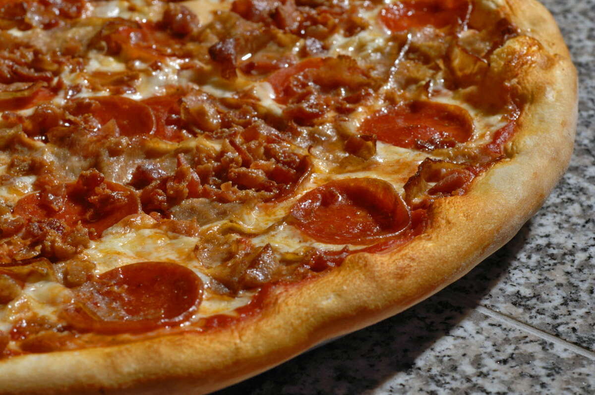 The art of grilling pizza