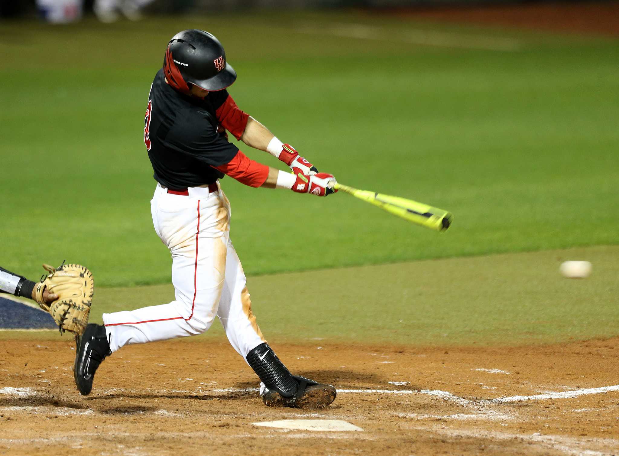 Connor Wong blasts 3 homers in UH's win over Tulane