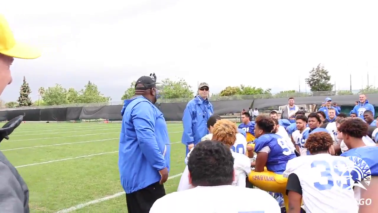 San Jose State football coach, former MC Hammer dancer, shows off moves ...