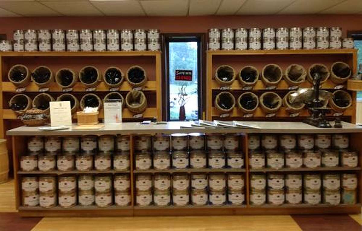 Simpson & Vail brings teas from around the world to Brookfield