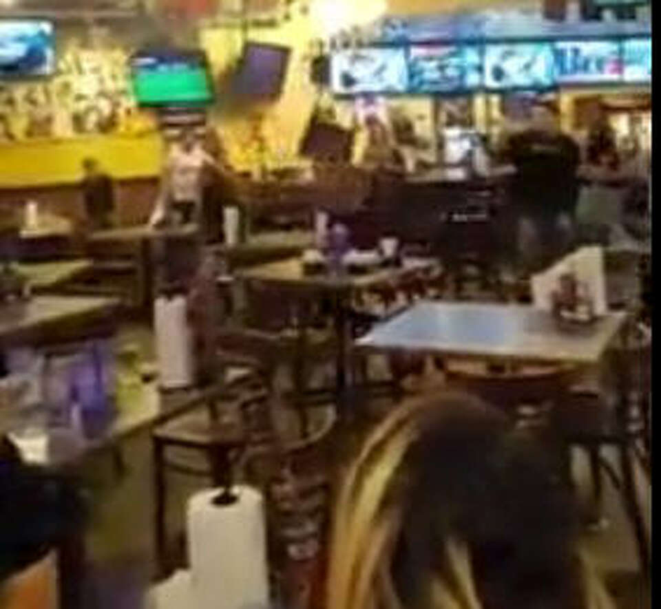 Viral video captures chair-throwing brawl at Bayou City Wings