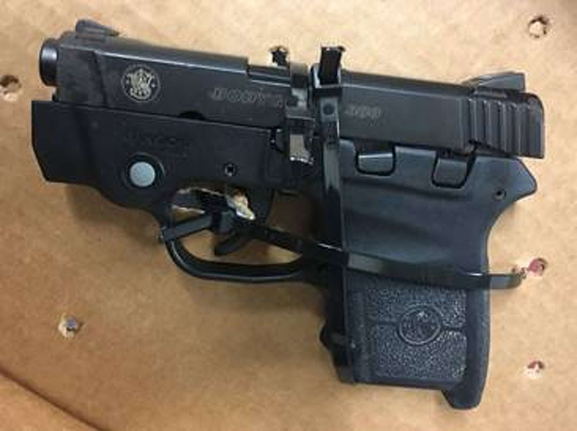 Southwest co-pilot had gun in carry-on at Albany International Airport ...