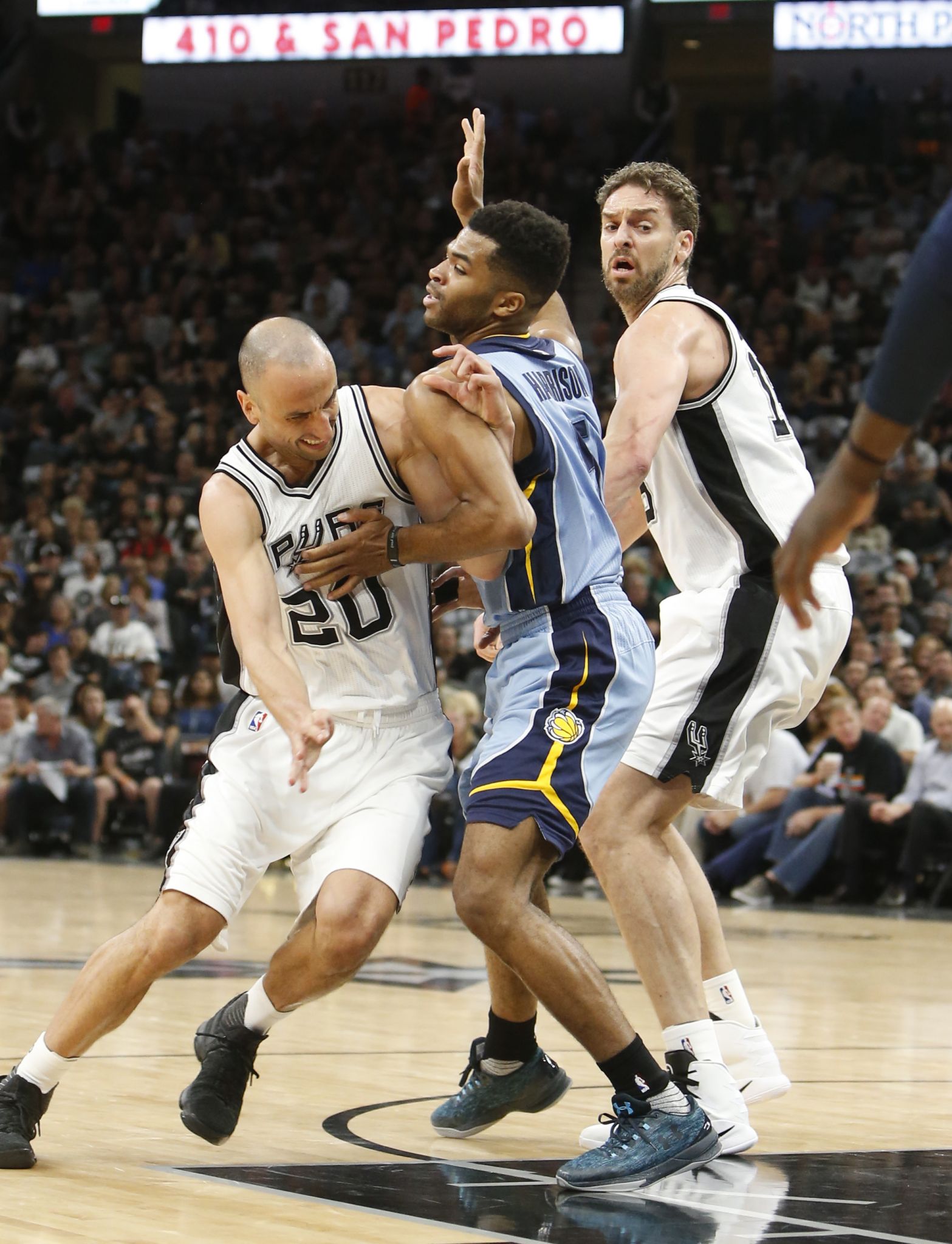 Spurs need better bench production in Game 5