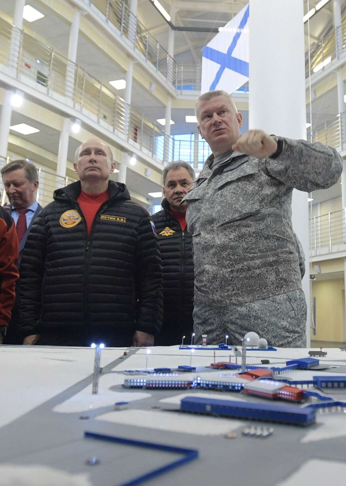 Photos: Russia offers rare glimpse of new Arctic military base sitting ...