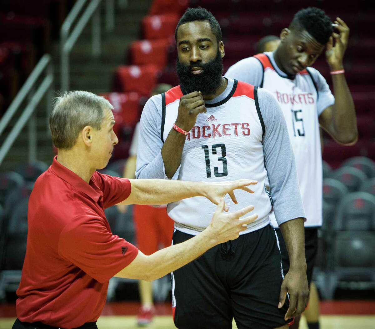 Rockets assistant coach Jeff Bzdelik builds reputation one stop at a time