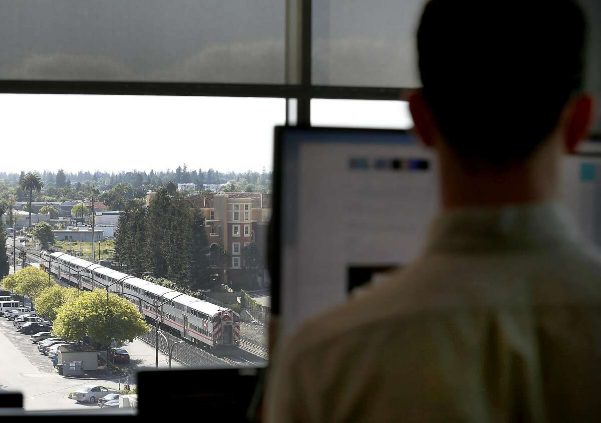 Study calls on big tech companies to move closer to transit