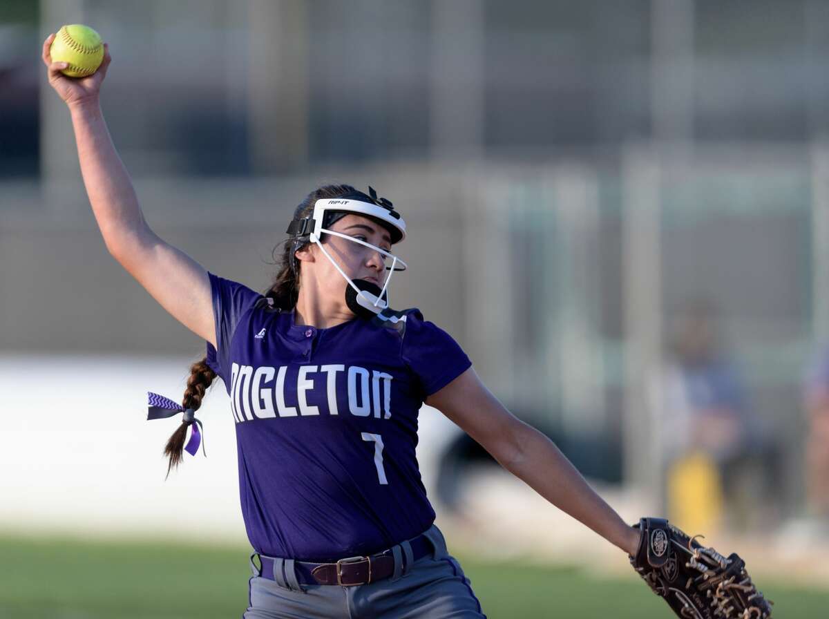 Foster fights off Angleton for sole possession of first place