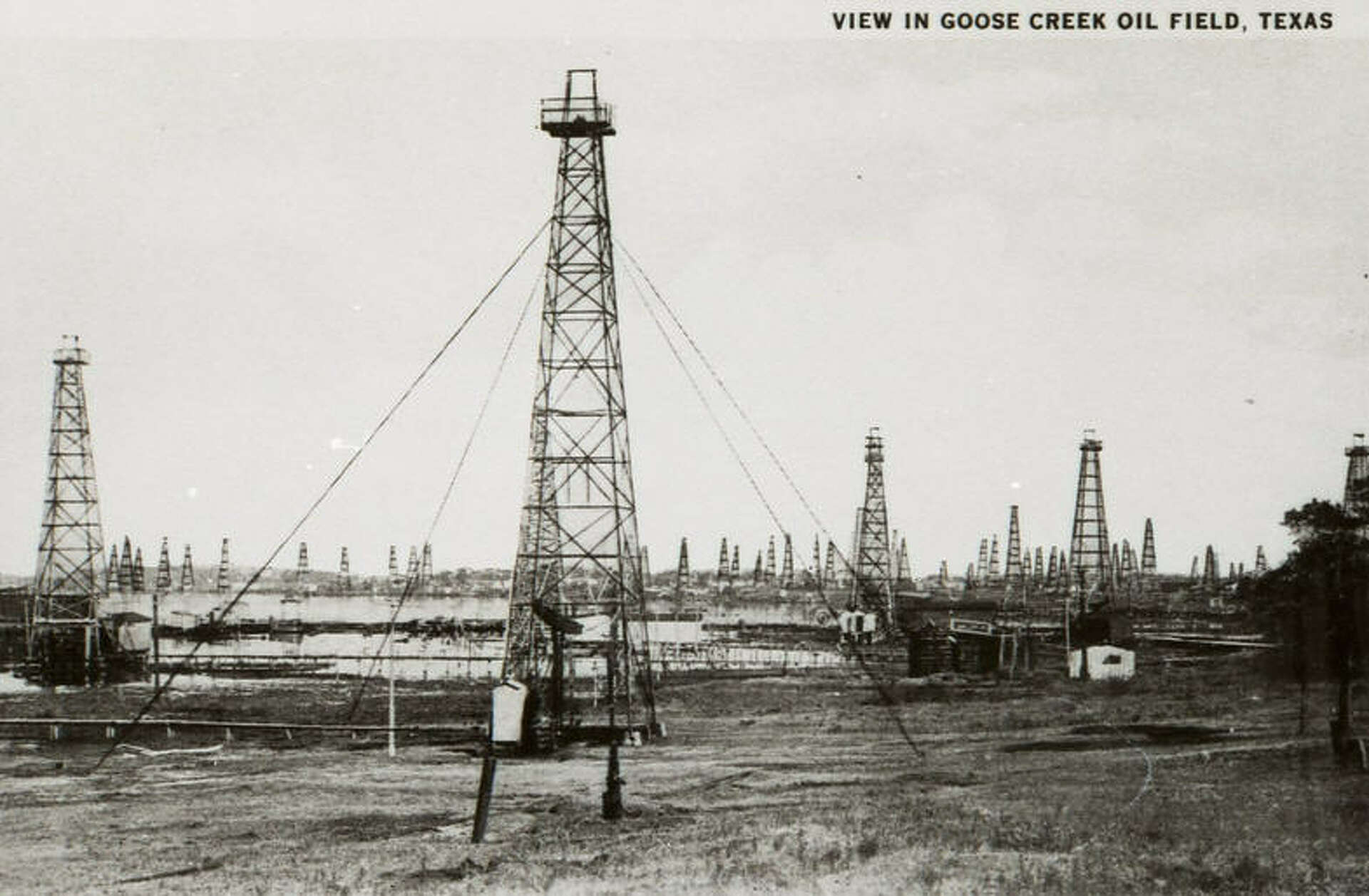 A photographic history of Baytown, from its oil boom to the early '90s