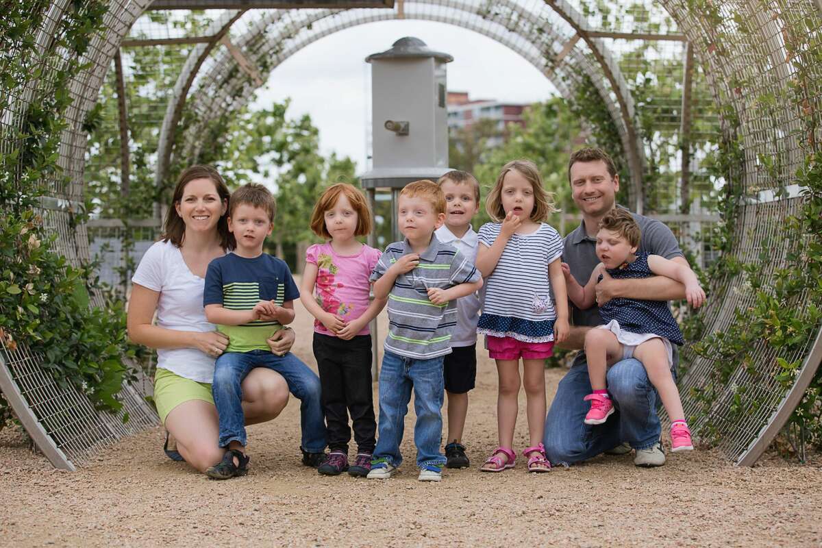 Perkins sextuplets celebrate 5th birthday, get ready to start kindergarten