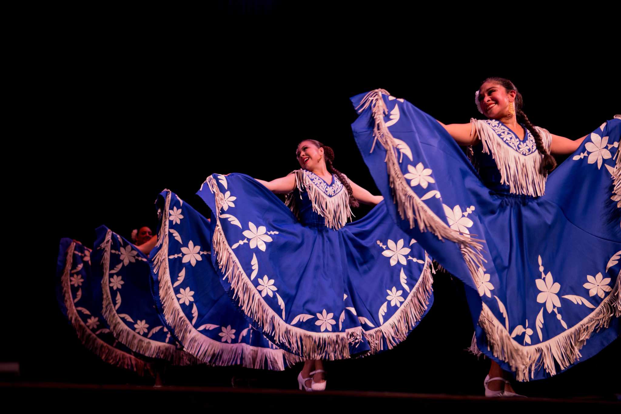 Symphony’s Fiesta Pops defines the festival’s fun