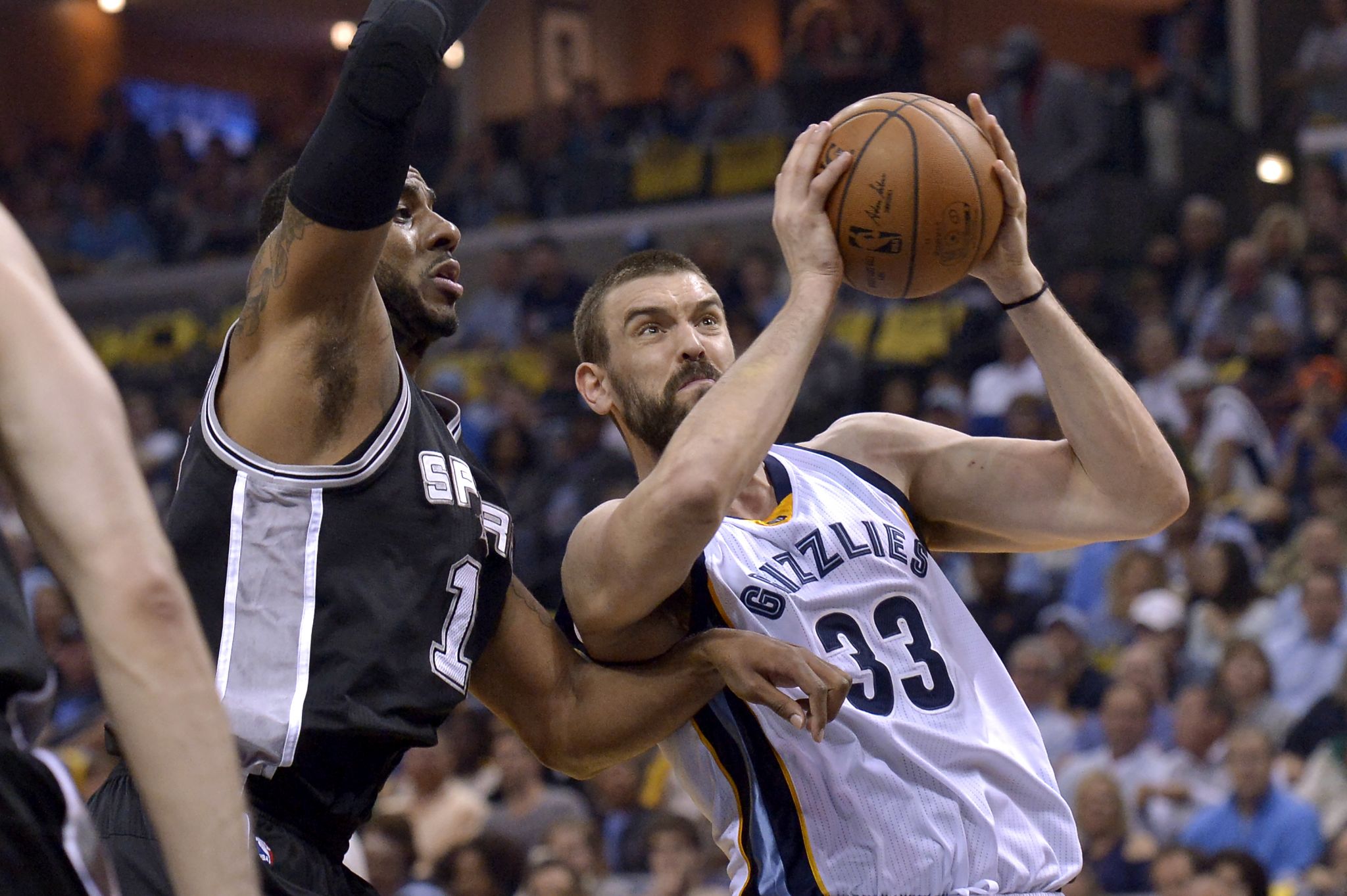 Conley, Gasol ruin Leonard’s megastar night