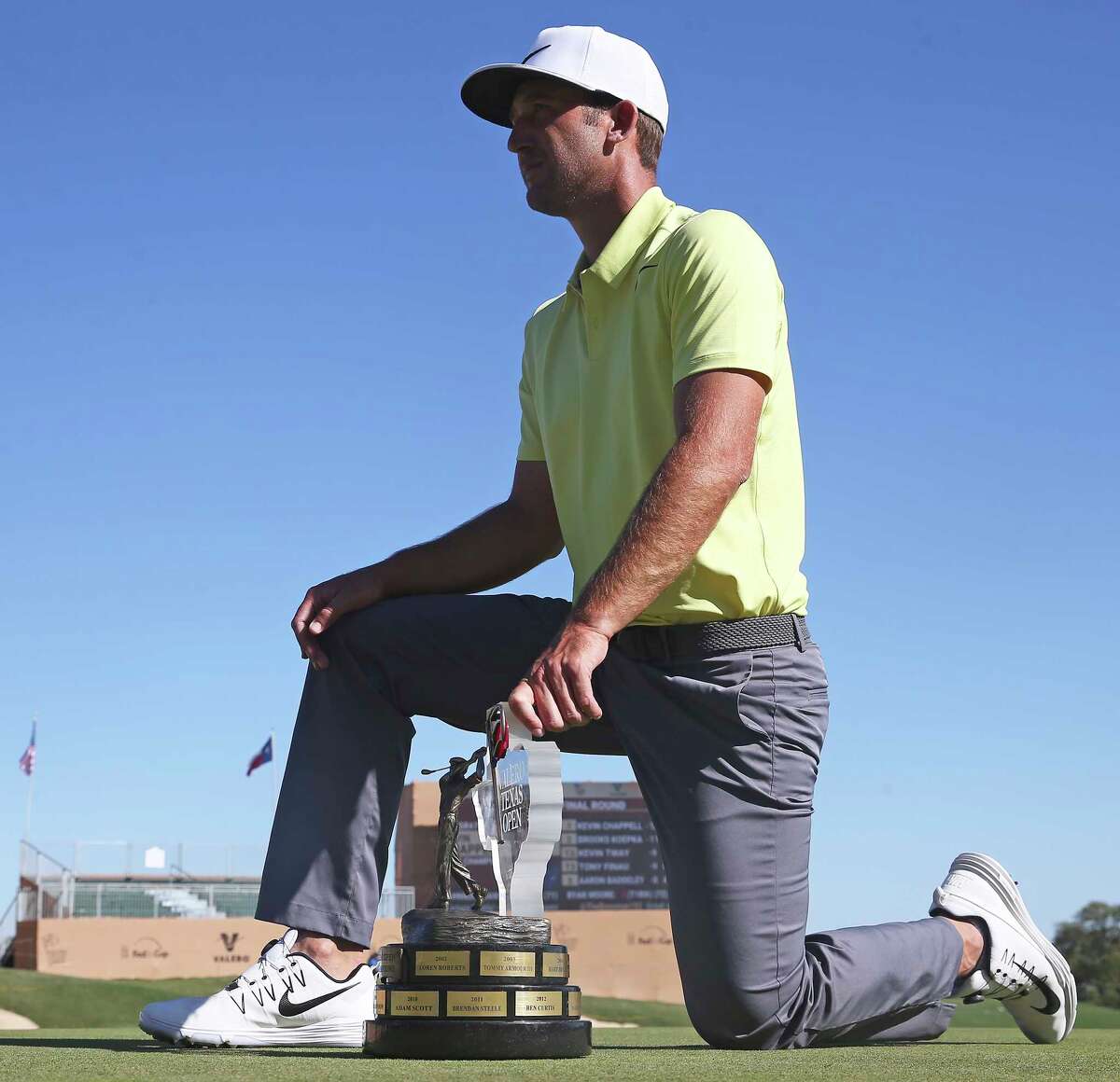 Chappell survives back-nine duel to win Valero Texas Open