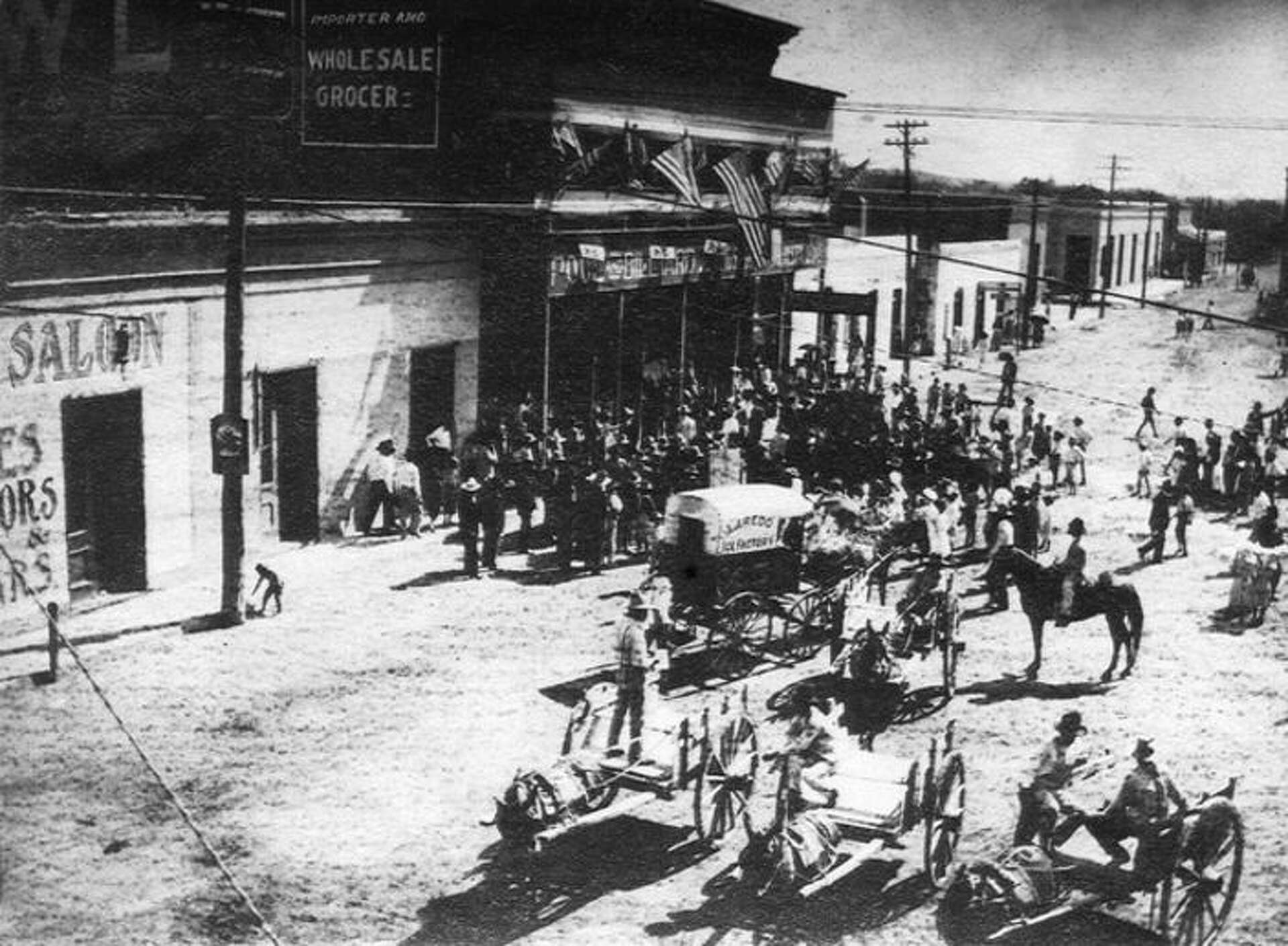 33 vintage photos of Laredo show what the city used to look like