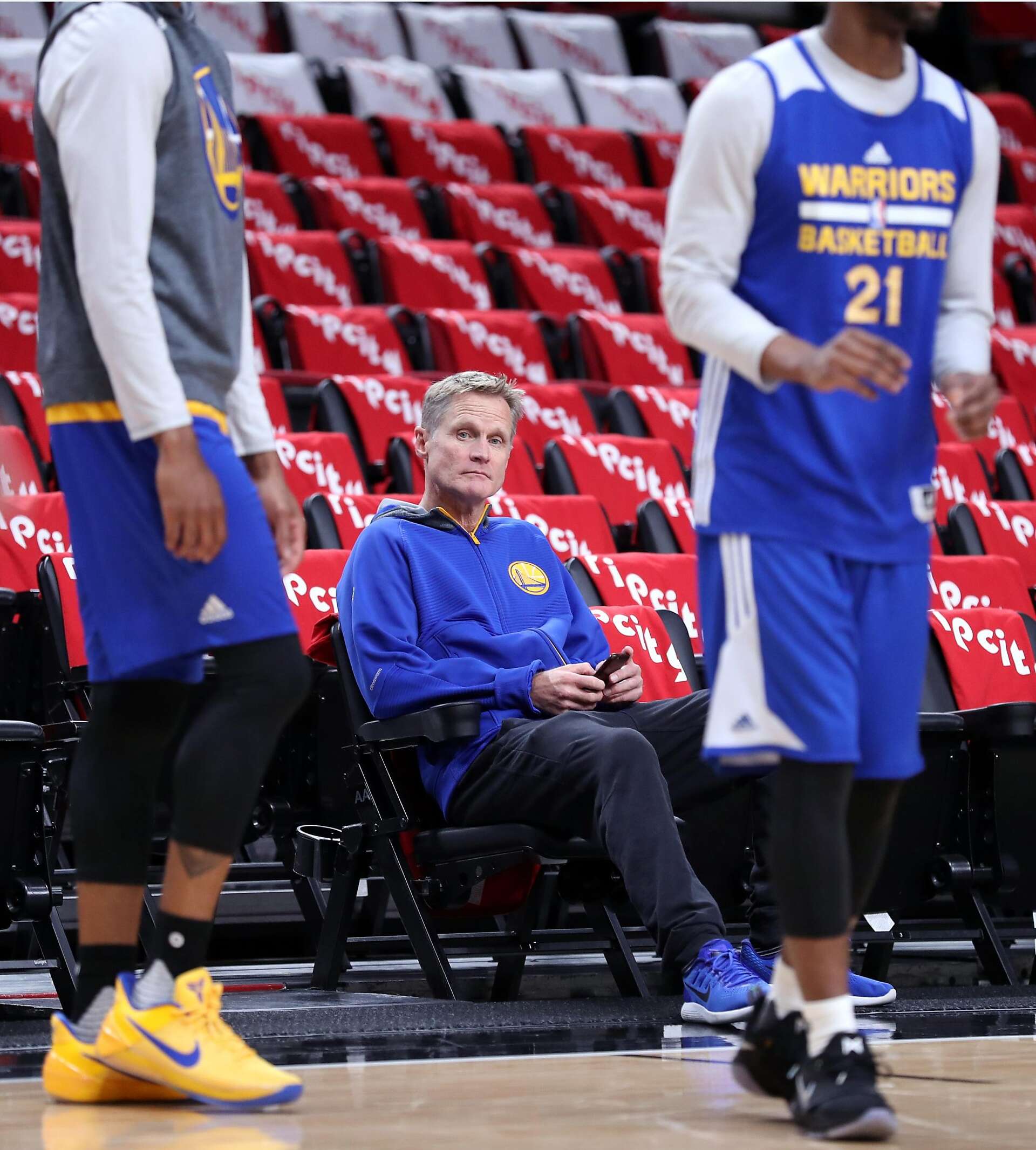 Kerr’s back problem not rare, but duration of pain is, doctors say