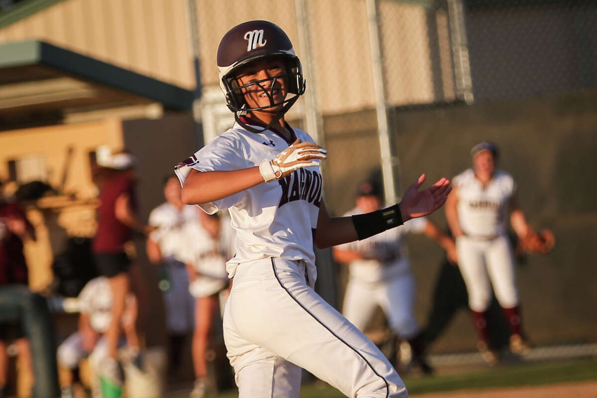 SOFTBALL: Magnolia edges Tomball, clinches playoff berth