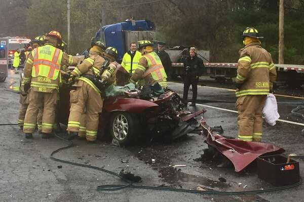 Coeymans teen killed in Selkirk car-truck crash