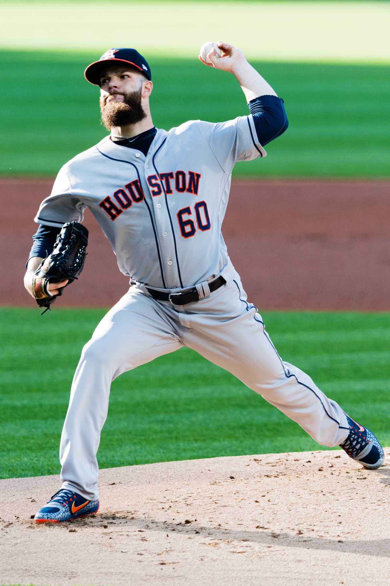 Starting pitching a big reason for Astros' hot start