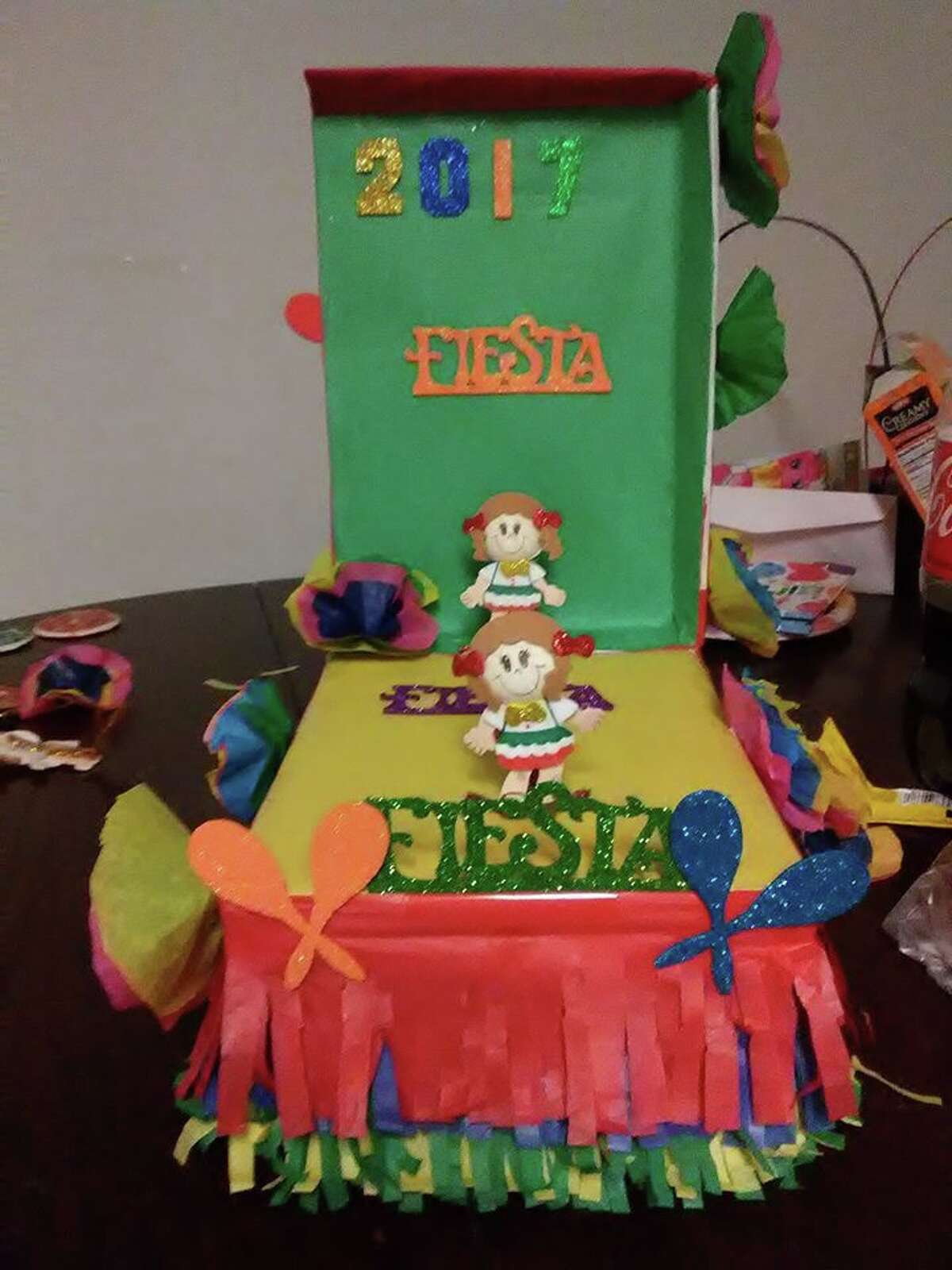 Reader photos: Tiny Fiesta floats are a big hit, tradition for S.A ...