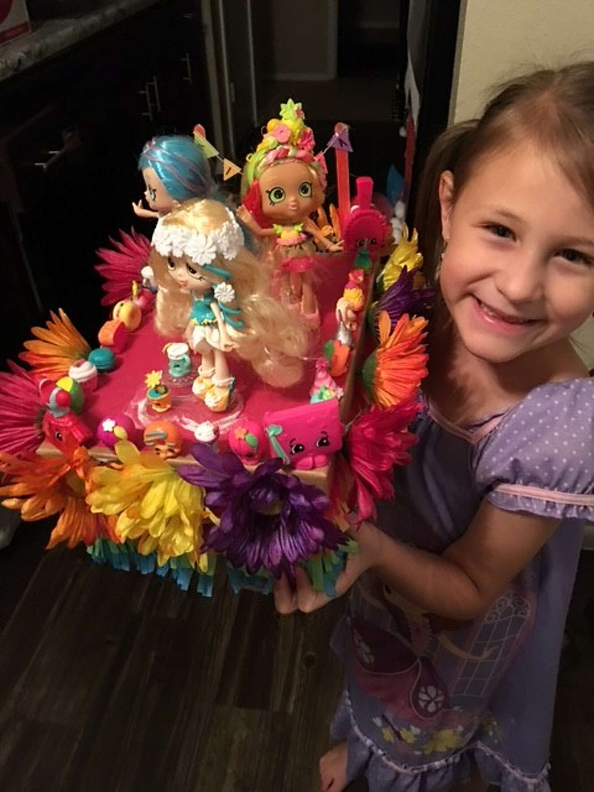 Reader photos: Tiny Fiesta floats are a big hit, tradition for S.A ...