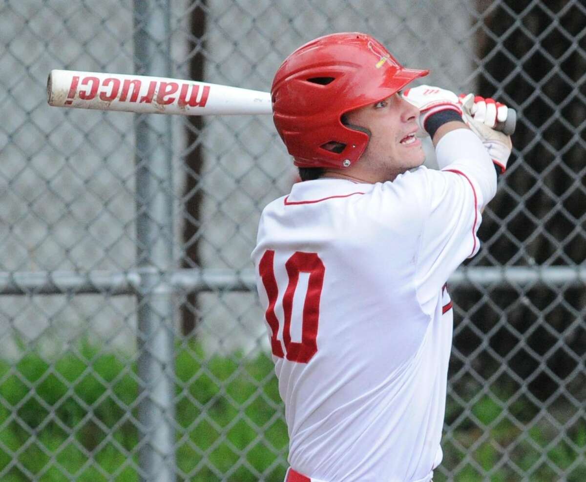 Ferraro pitches Greenwich past Stamford