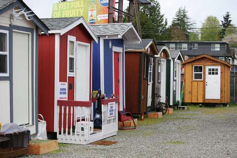 Food pantry opens in Seattle's Sodo district; serves over 2,000 a day