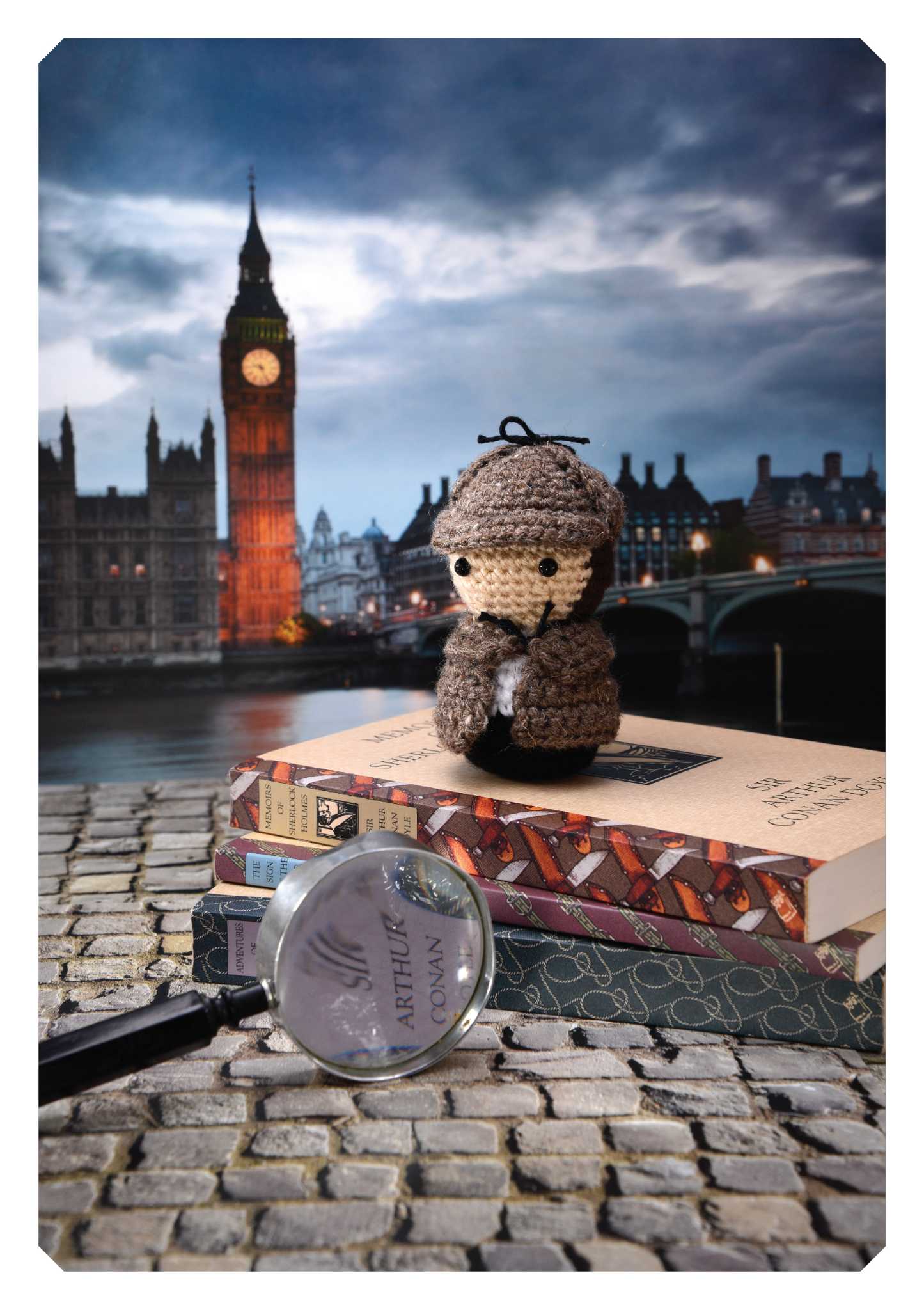 Adorable alert: A tiny yarn Sherlock Holmes or Huck Finn