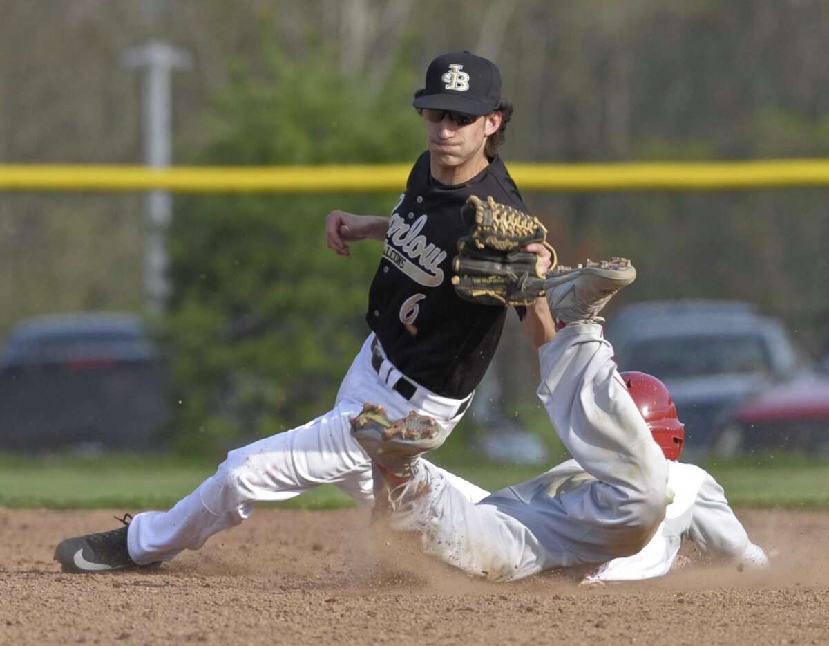 Masuk edges Barlow in eight-inning baseball thriller