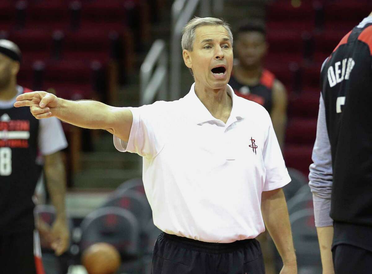 Rockets assistant coach Jeff Bzdelik builds reputation one stop at a time