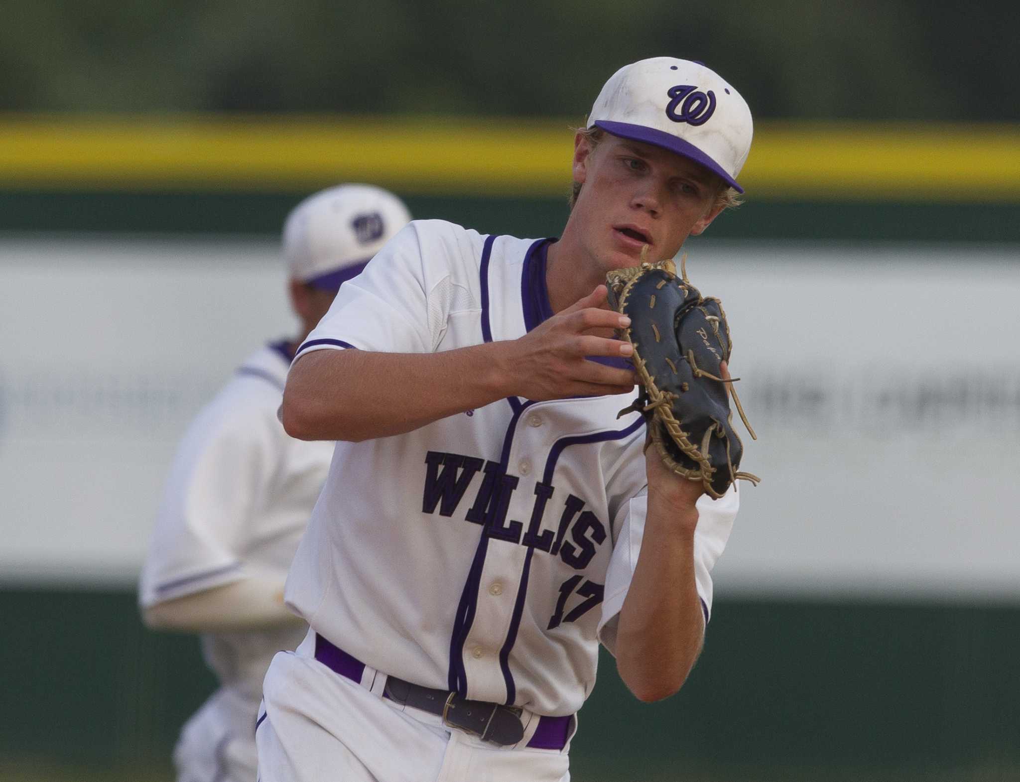 BASEBALL: Willis blanked by Waller to end season
