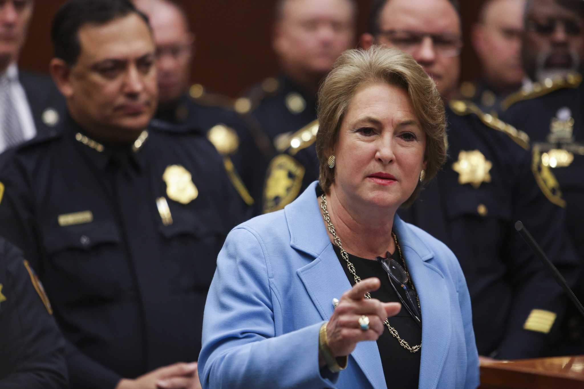 Harris Co. sheriff is ready to move on new bail requirements with judge ...