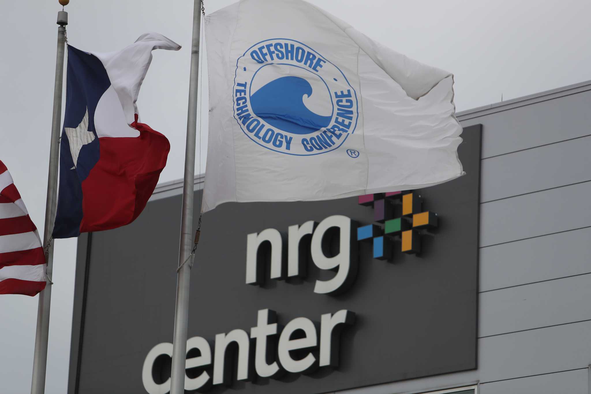 NRG opens to 10,000 as county-wide mass shelter