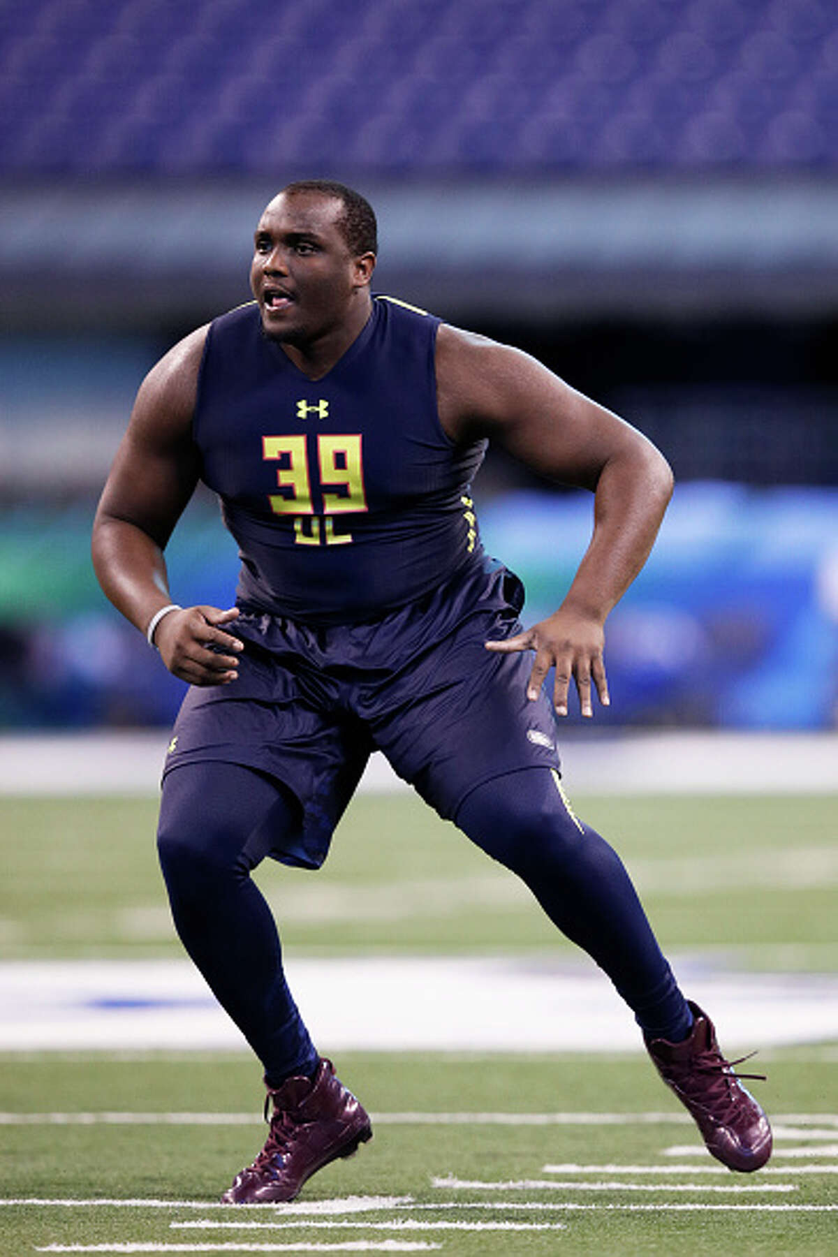 Seahawks take big Mississippi St. tackle Justin Senior in 6th