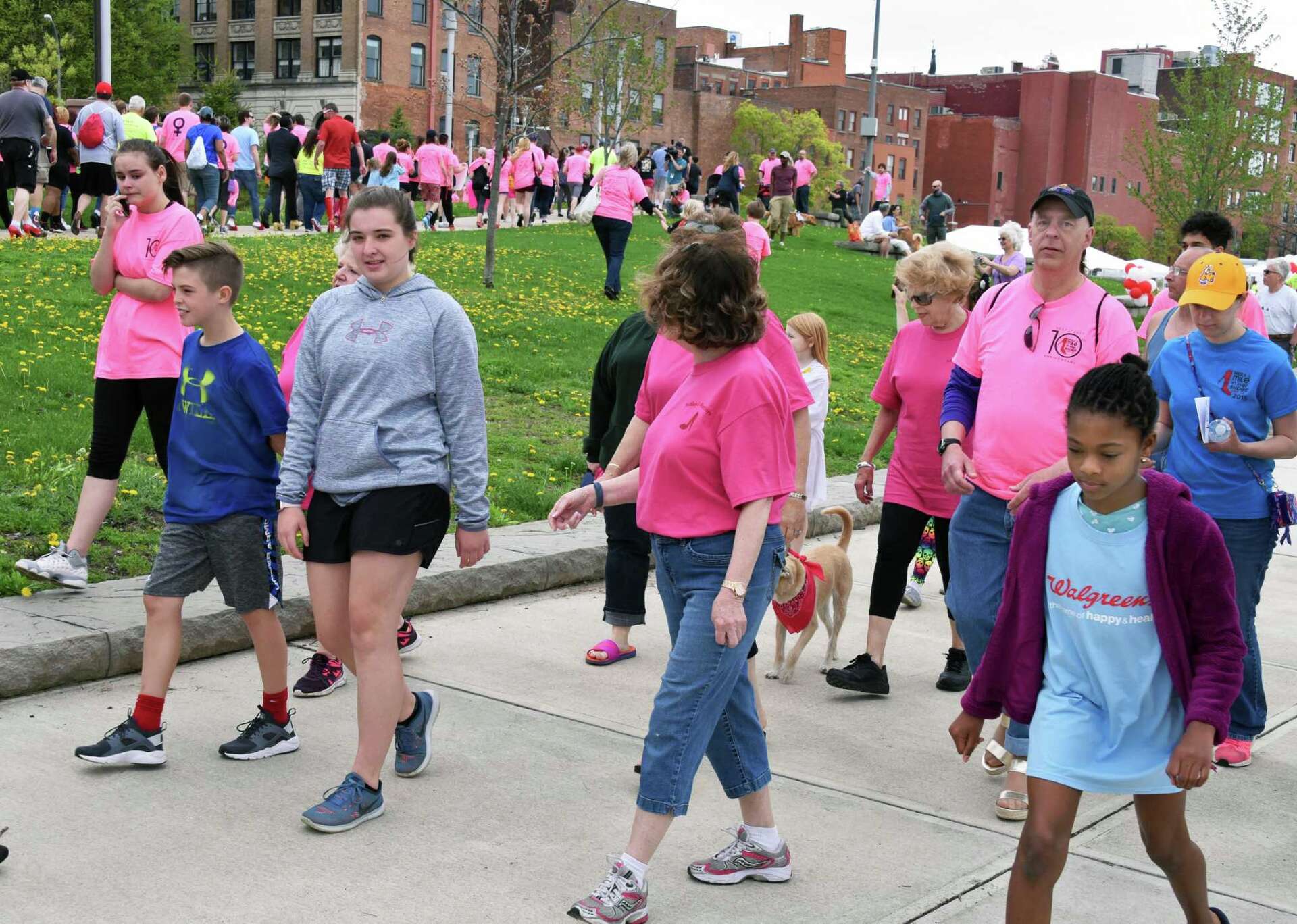 Photos: Walking in her shoes