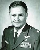 Obit: Pilot who flew F-4 Phantom won paratrooper wings