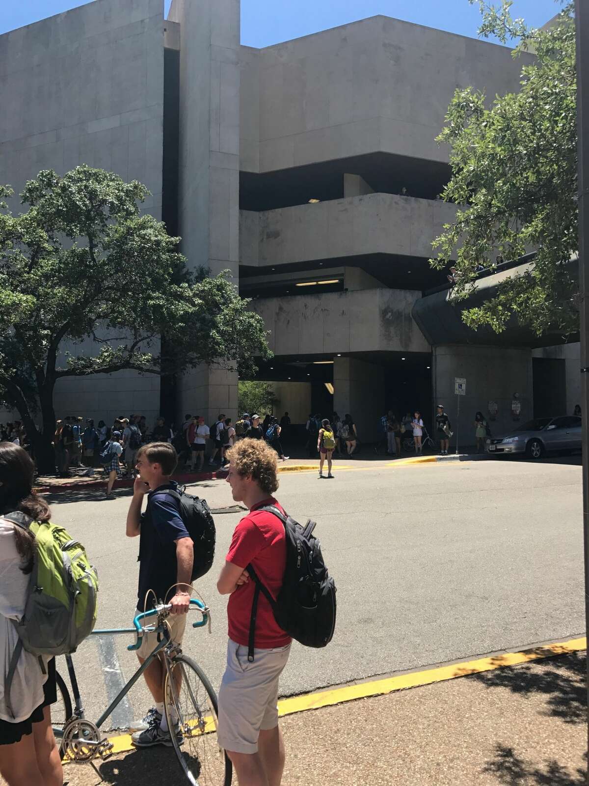 Here's what we know about UT-Austin stabbing suspect Kendrex White