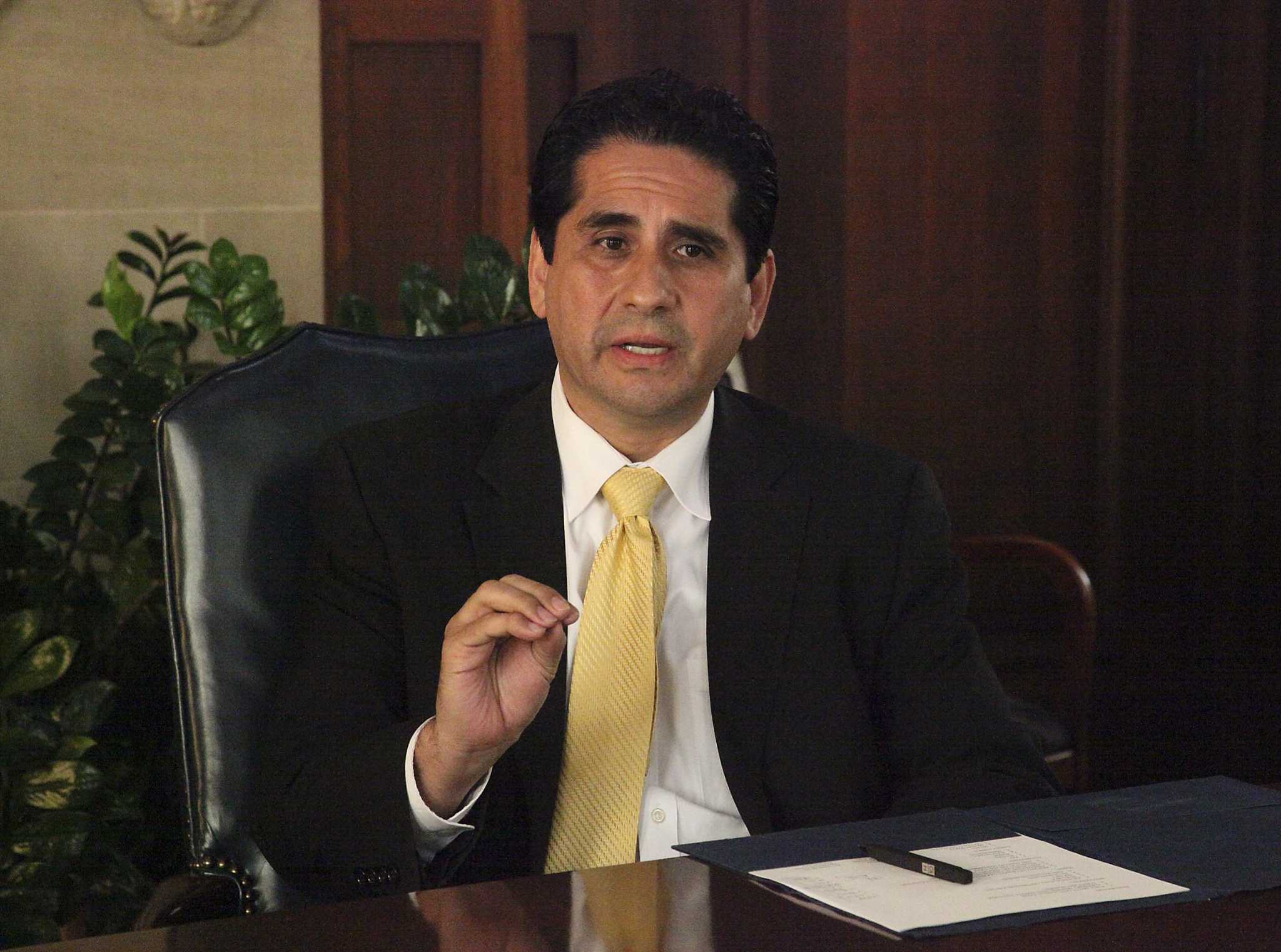 Bank statements don’t reflect Medina’s loans to himself